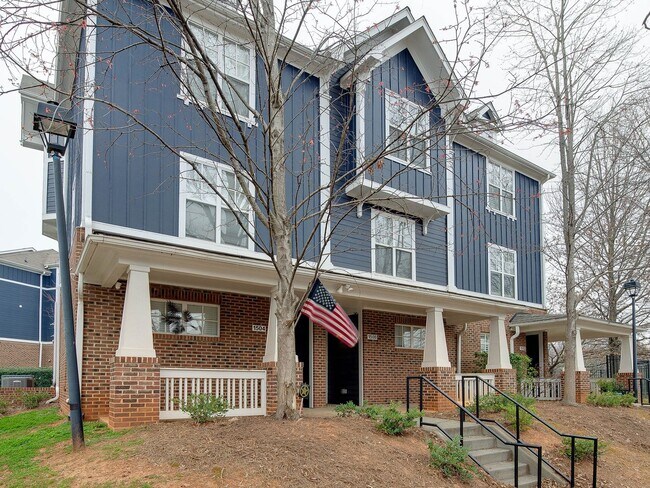 1508 Walnut View Dr - House for Rent in Charlotte, NC | ForRent.com