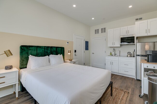 The Ledger Residences Apartments For Rent in Philadelphia, PA | ForRent.com