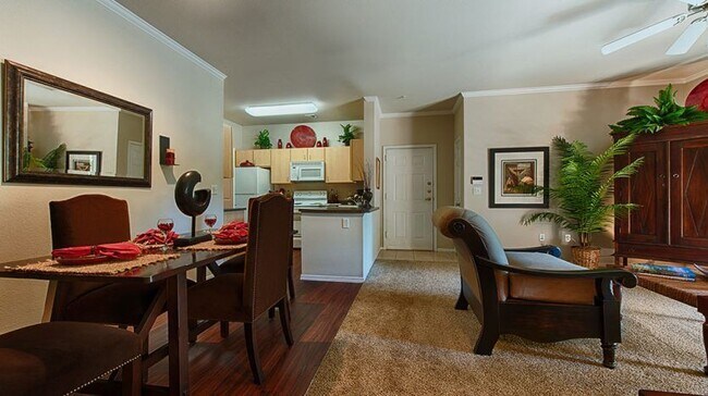 Red Hawk Apartments - Phoenix, AZ | ForRent.com