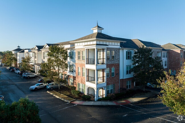 Cantare At Indian Lake Village Apartments