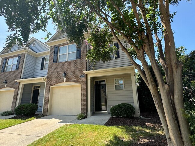 END Unit 3 Bedroom | 2.5 Bath Raleigh Town... - Townhome Rental in ...