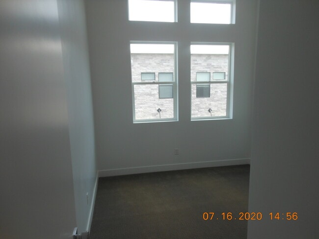 9203 S Holiday Bowl Ct Unit 9203 Off-Campus Housing, Sandy, UT