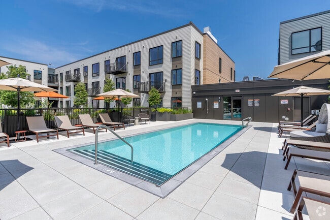 Northeastern University | Off-Campus Housing Search