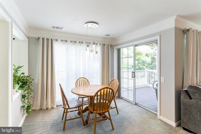 9244 Cardinal Forest Ln Apartment Unit 201 - Lorton, VA | ForRent.com