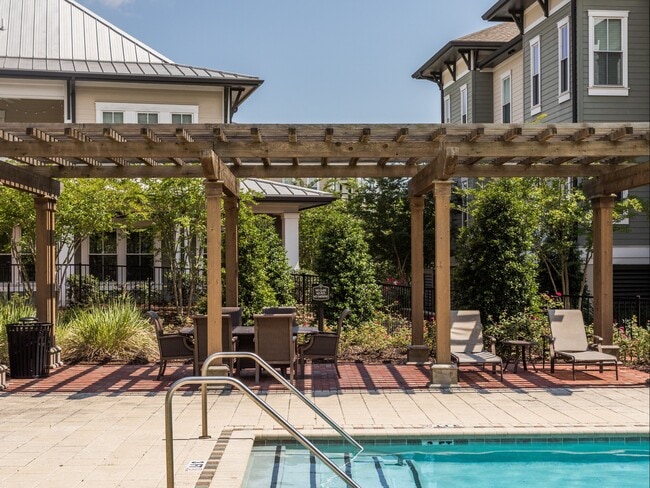 Talison Row at Daniel Island Apartments - Daniel Island, SC | ForRent.com
