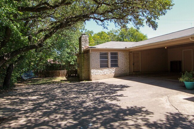 5801 Libyan Dr Unit Unit B - Apartment for Rent | Austin, TX | Starting ...