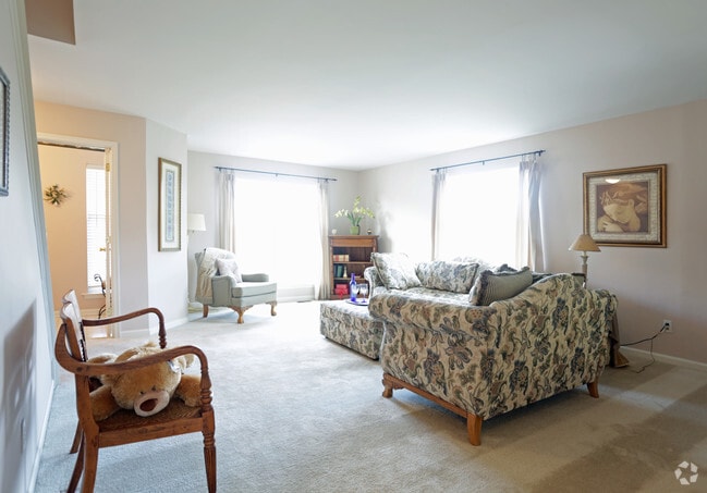 Saddle Ridge Crossing Apartments - Townhomes for Rent - Wilmington, DE ...