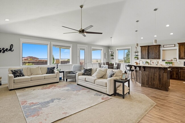 6 bed; 3 bath single family home in Enoch Off-Campus Housing, Cedar ...