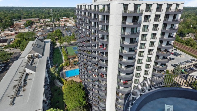 ReNew Wheaton Center Apartments For Rent in Wheaton, IL | ForRent.com