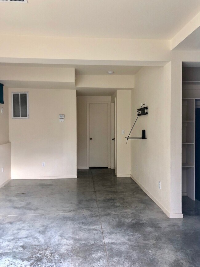 Private, Modern 1 BD Oasis in MidTown Unit 231 Moran A - Reno, NV ...