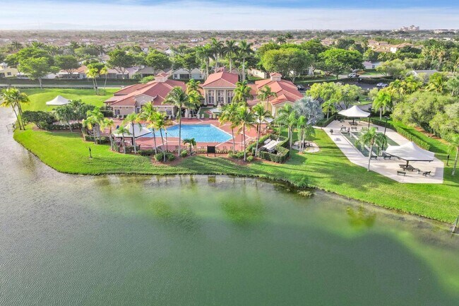 715 SE 22nd Ln House - House Rental in Homestead, FL | ForRent.com