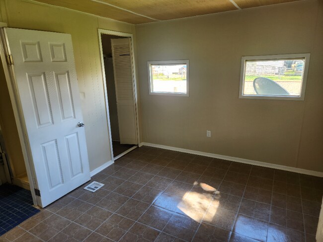 312 Weldon St - House Rental in New Iberia, LA | ForRent.com