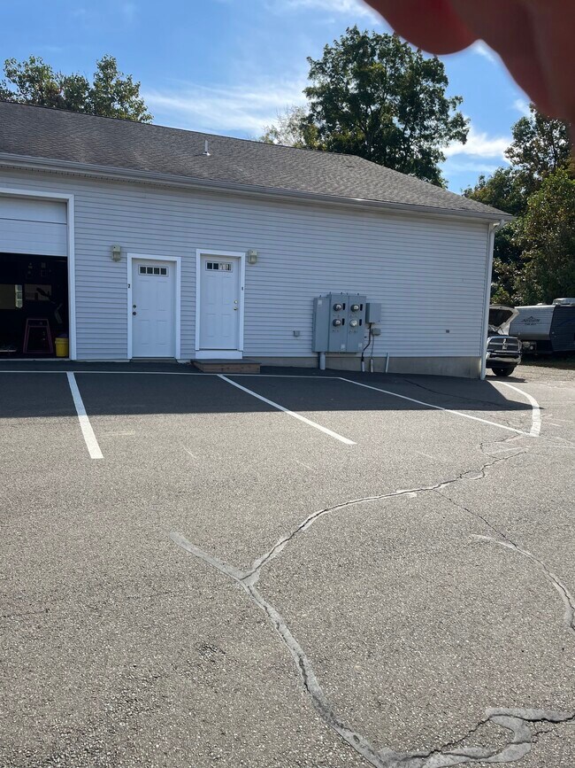 2458 Boston Post Rd Unit 8 - Guilford, CT | ForRent.com