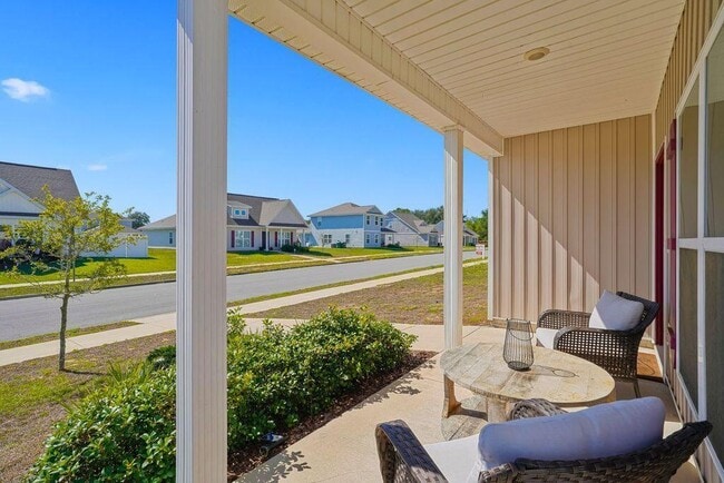 51 Woodsorrel St Off-Campus Housing, Freeport, FL