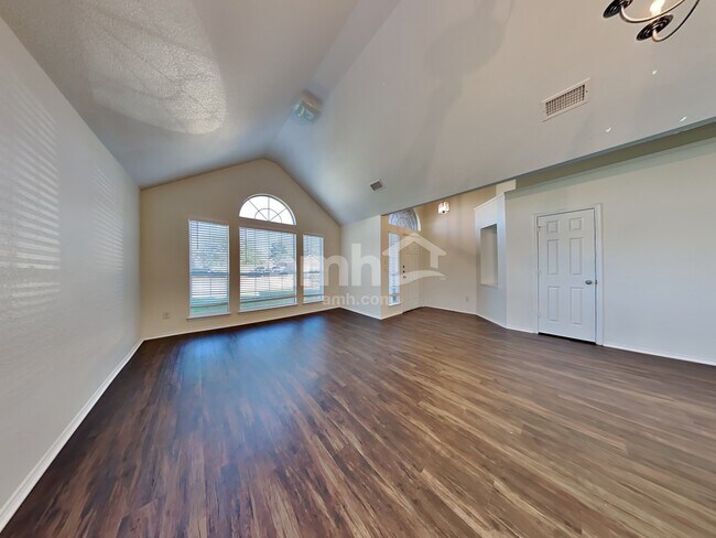 515 Hampton Court Rental - Casas en Alquiler - Seagoville, TX | ForRent.com