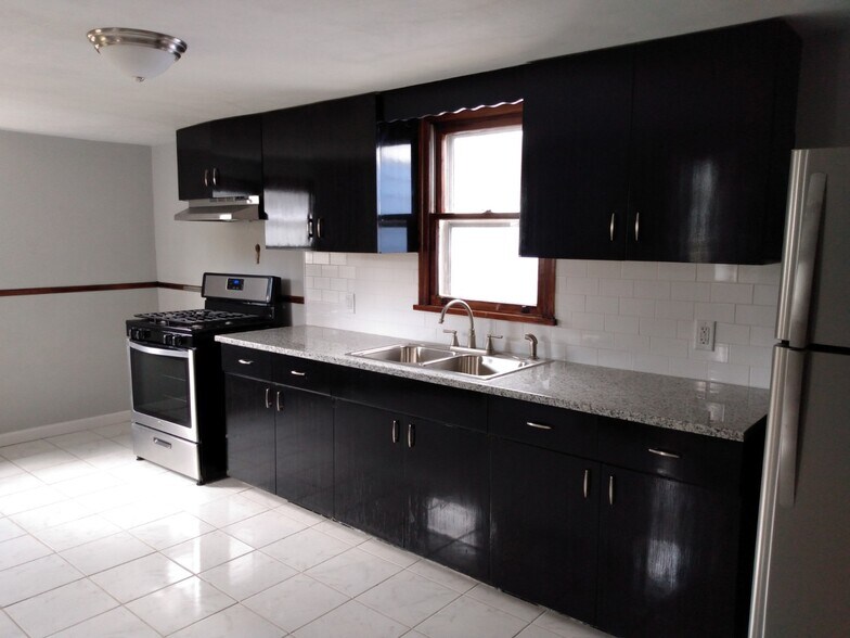 14 W Sidney St - House for Rent in Wilkes-Barre, PA | ForRent.com