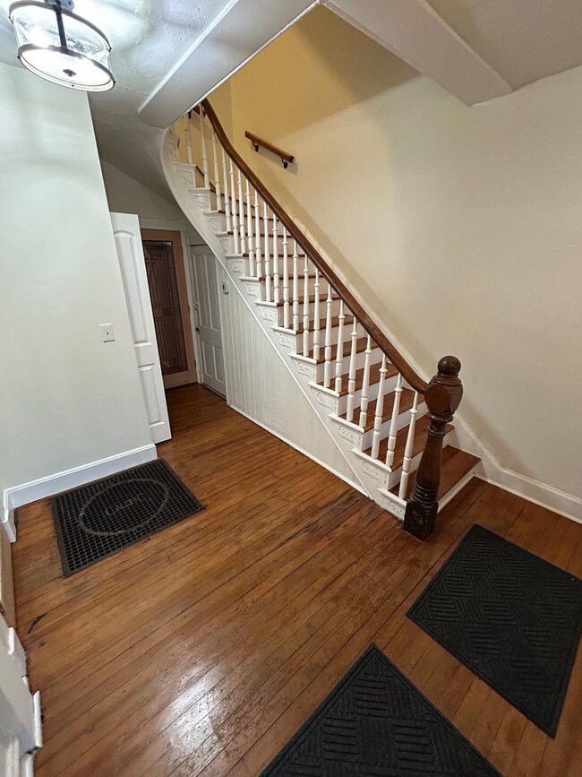 Rare Find in Leesburg Historic District - House Rental in Leesburg, VA ...