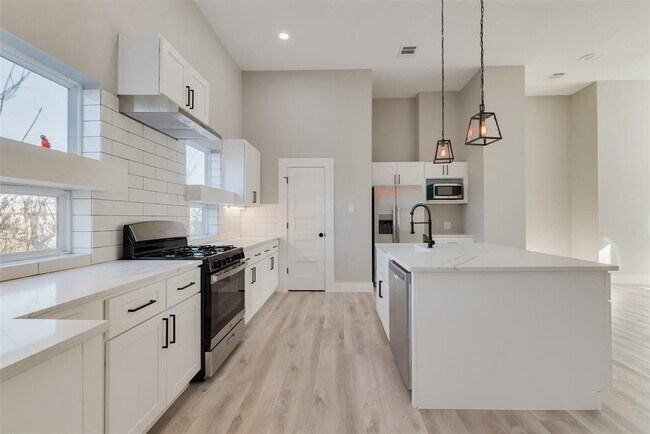 2112 Oatfield Dr - House for Rent in Houston, TX | ForRent.com