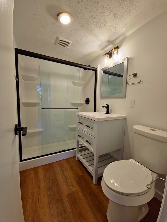 Case Western Reserve University | Off-Campus Housing Search