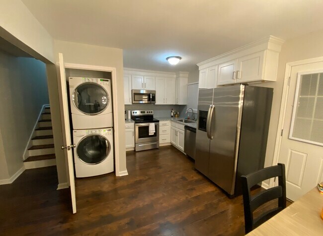 2516 Sanderford Rd House - House Rental in Raleigh, NC | ForRent.com