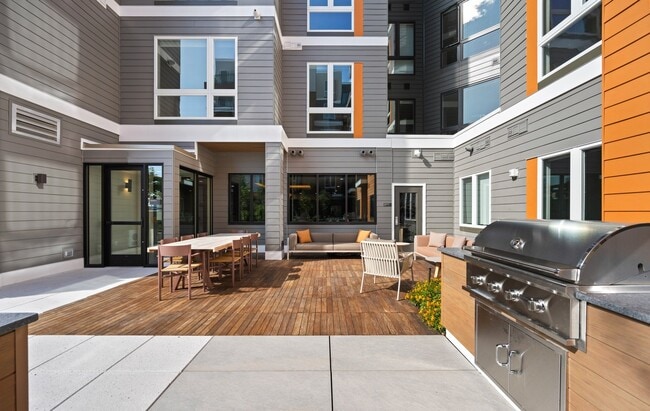 Massachusetts Institute of Technology | Off-Campus Housing Search