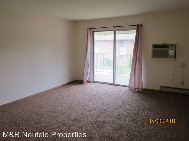 8750 W Mill Rd Unit #32 - Milwaukee, WI | ForRent.com