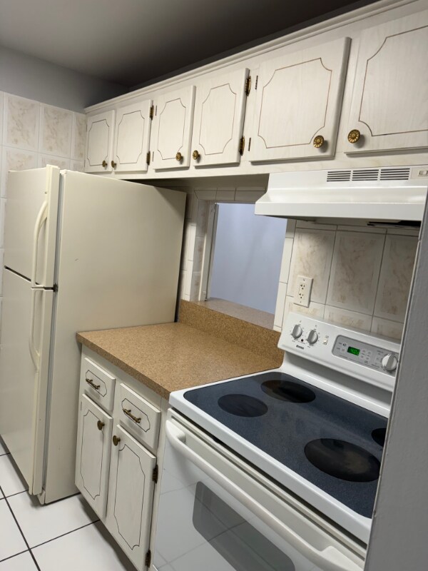 14211 SW 88th St Condo For Rent in Miami, FL | ForRent.com