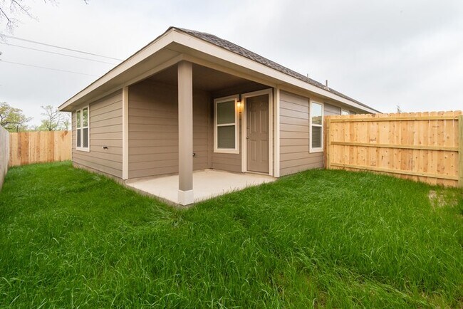 Alamosa Springs - 5702 Paseo Place, Bryan,... - House Rental in Bryan ...