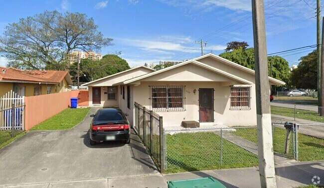 Houses for Rent in 33145, Miami, FL | ForRent.com