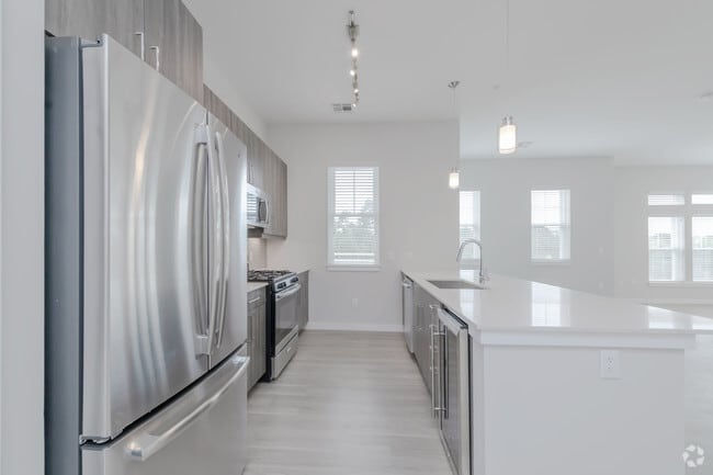 Everleigh Cape Cod- Age 55+ Active Adult Apartments - Hyannis, MA ...