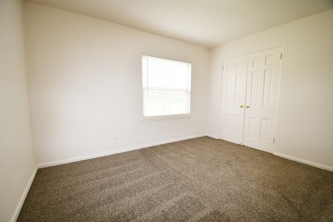 Springwells Park Apartments - Dearborn, MI | ForRent.com
