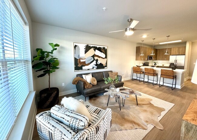 The Ashton at East Park Apartments - Kennesaw, GA | ForRent.com