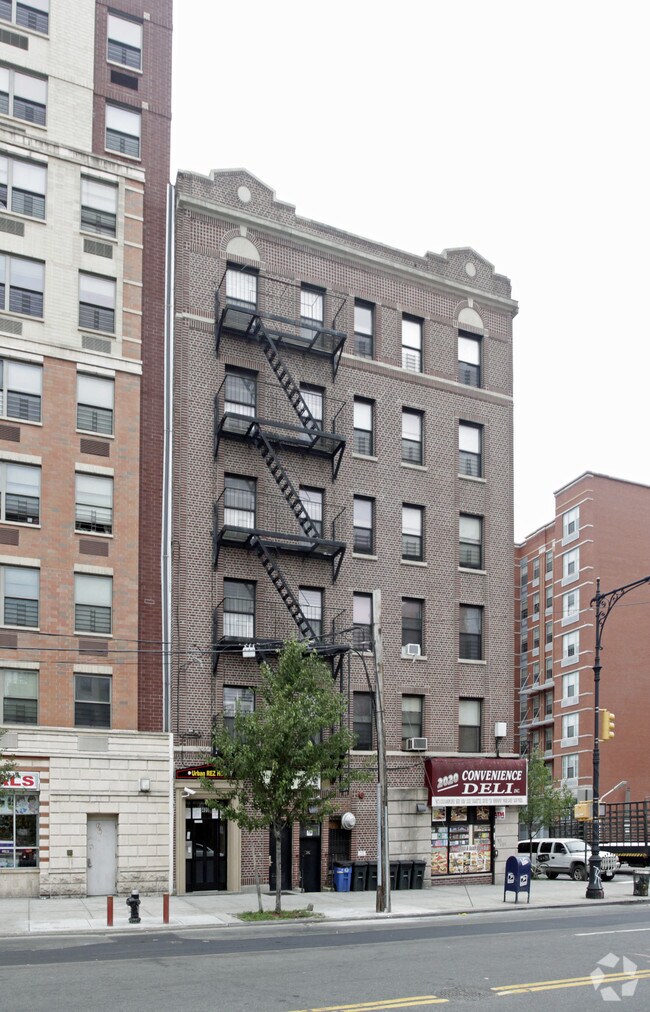 400 E 161st St Apartamentos Para alquiler en Bronx, NY | ForRent.com