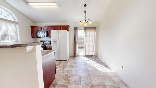 Super cute home in the Village at Midtown ... - House Rental in Opelika ...