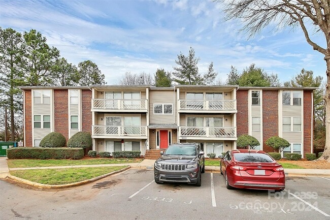 9333 Old Concord Rd Condo Unit F - Condo for Rent in Charlotte, NC ...