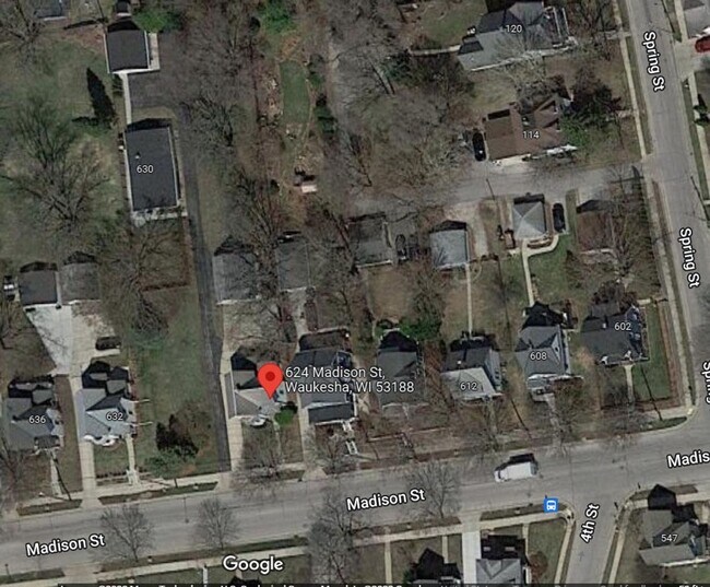 3 Bedroom 1.5 bath single family house wit... - House Rental in ...