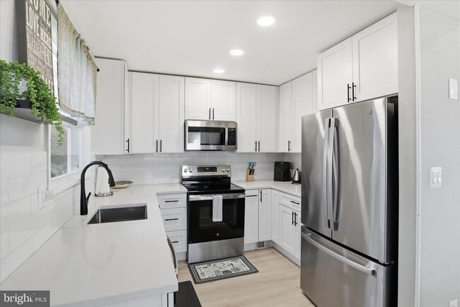 3022 Jonothan Pl - House Rental in Falls Church, VA | ForRent.com