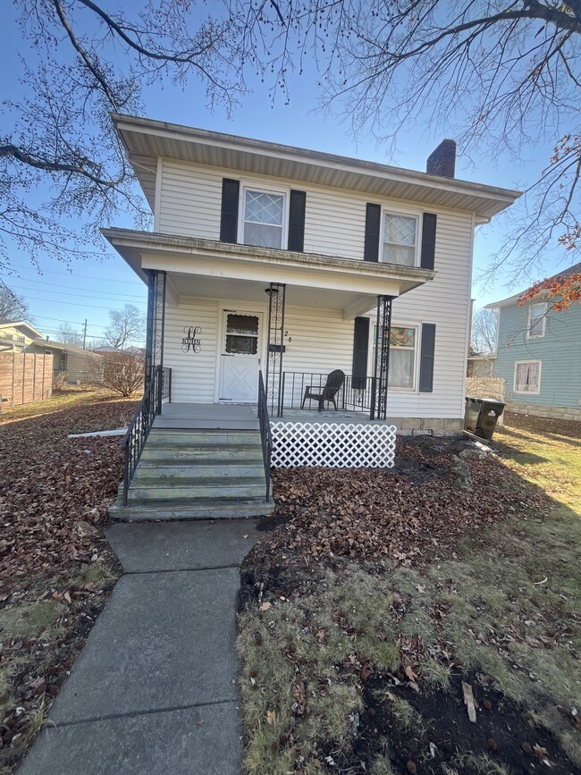 424 Grover St Off-Campus Housing, Warrensburg, MO