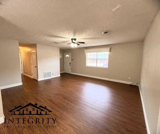 16530 Twilight Dr - House for Rent in Saint Robert, MO | ForRent.com