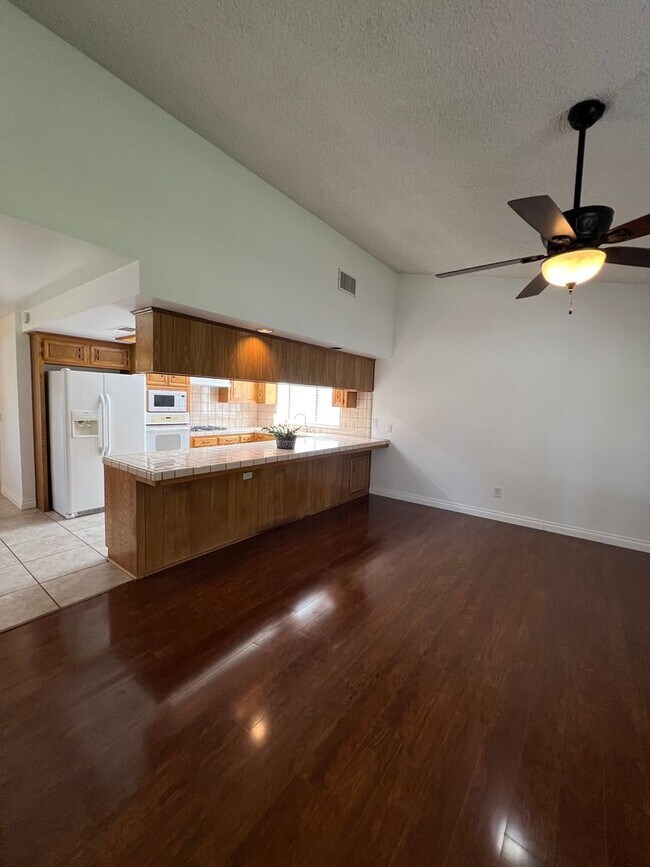 6308 Spring Valley Dr Rental - Casas en Alquiler - Bakersfield, CA ...