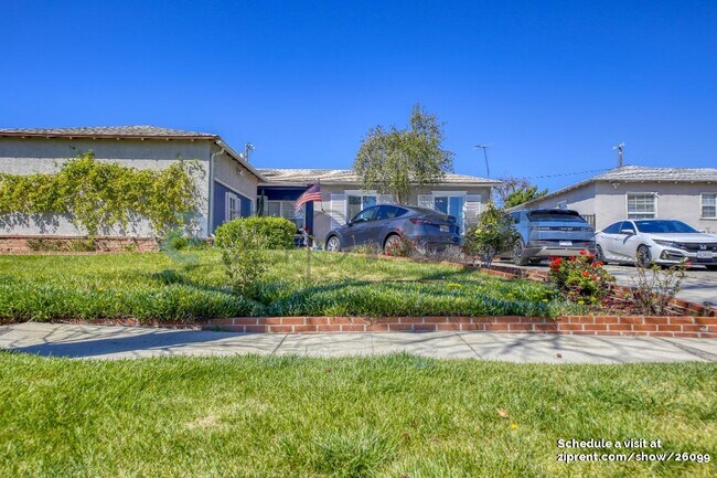 10045 Wisner Ave House - House Rental in Los Angeles, CA | ForRent.com