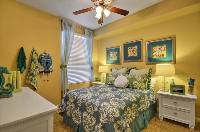 RiverEdge Terrace* Apartments - Townhomes for Rent - San Diego, CA ...