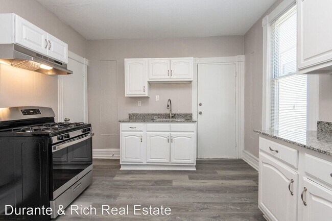 2 br, 1 bath House - 2313 E Morgan Ave - House Rental in Milwaukee, WI ...