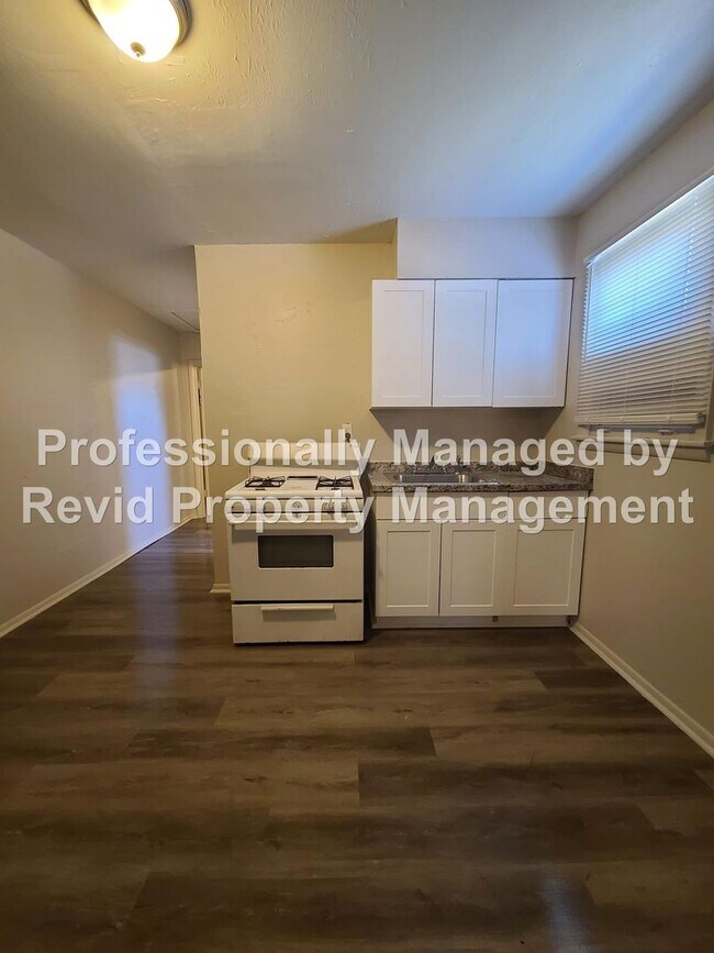 WYNN 734 Apartment Unit 736 Lane St. #B - Memphis, TN | ForRent.com