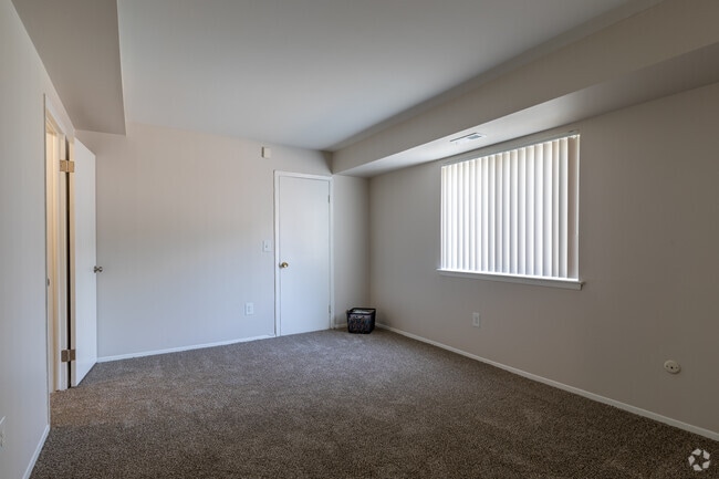 Stoneybrooke Apartments For Rent in Canton, MI | ForRent.com