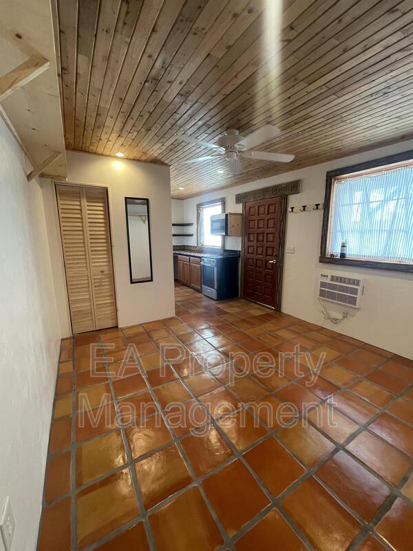 801 Princeton Dr SE - House for Rent in Albuquerque, NM | ForRent.com