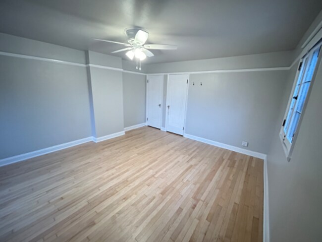 2420-2422-2422 N 60th St Apartment Unit 2422 - Milwaukee, WI | ForRent.com