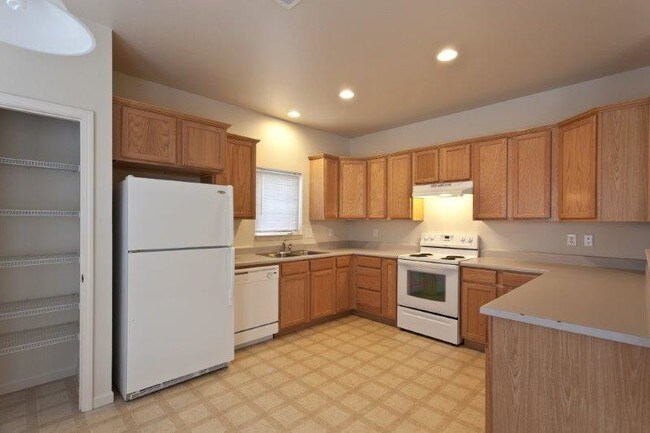 Fort Riley On Post Housing Apartments - Fort Riley, KS | ForRent.com