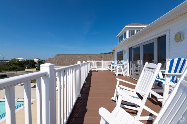 Kettle Point Apartments - East Providence, RI | ForRent.com