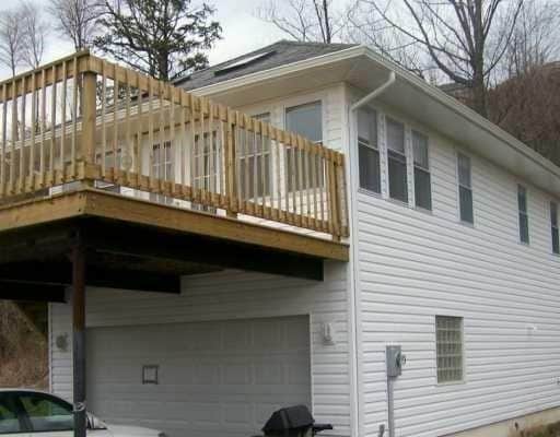 3257 Lake Front Dr Off-Campus Housing, Erie, PA